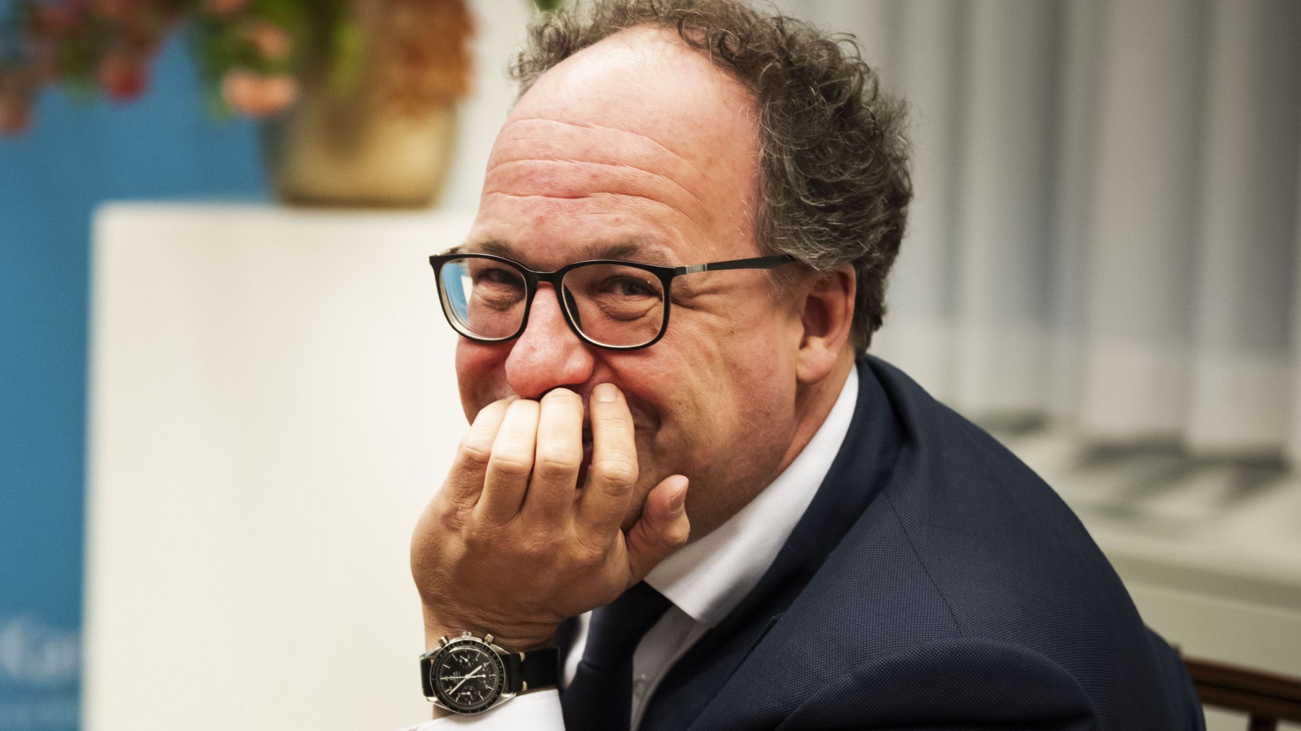 Het salaris van Wouter Koolmees vs. het loon in de Tweede Kamer