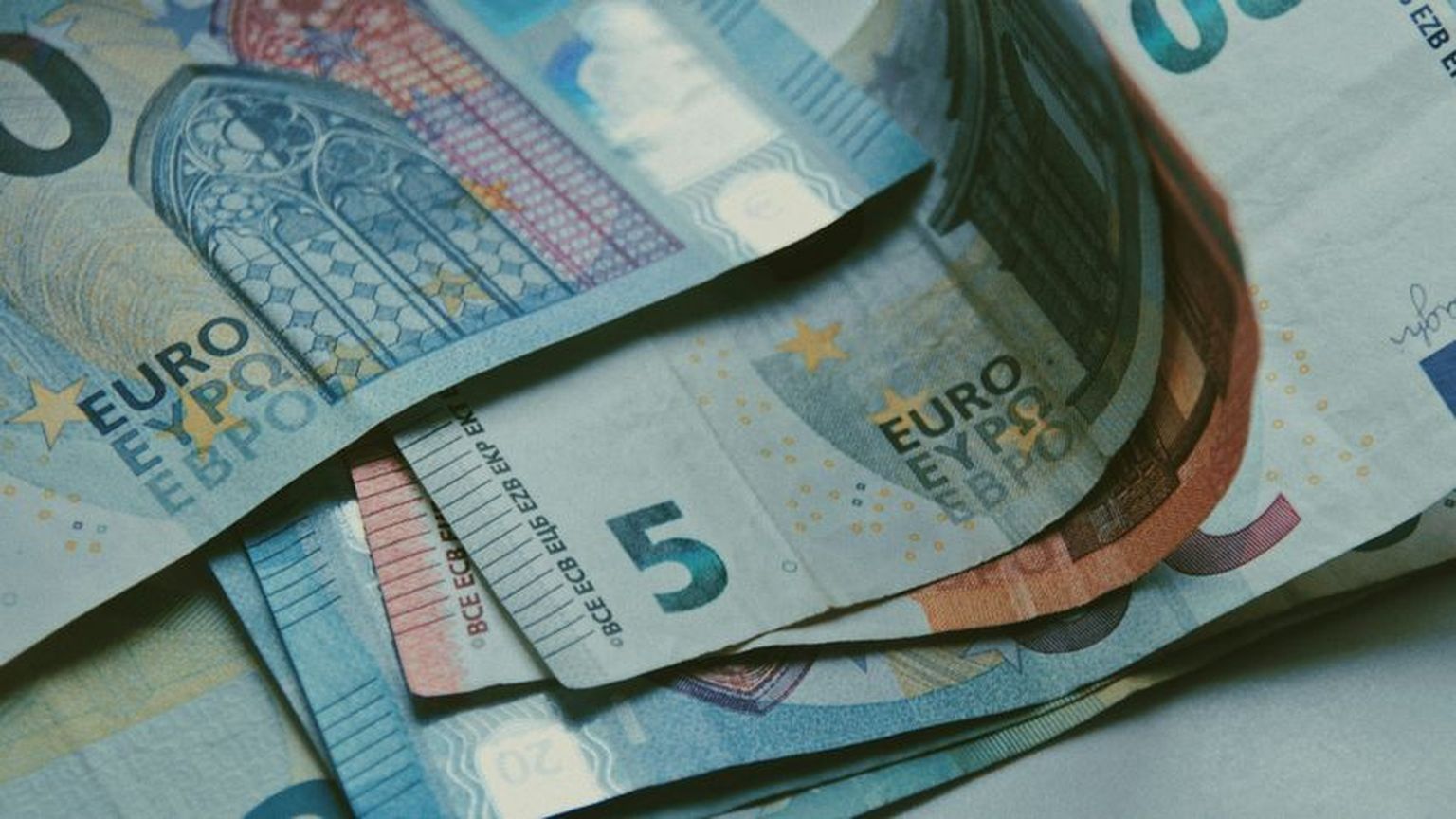 Het nieuwe minimumloon in 2026 en netto ga je erop achteruit