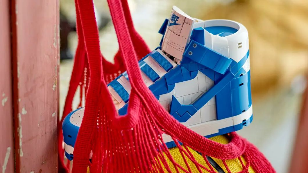 LEGO dropt Nike-sneakers in heerlijke bouwset voor prima prijs