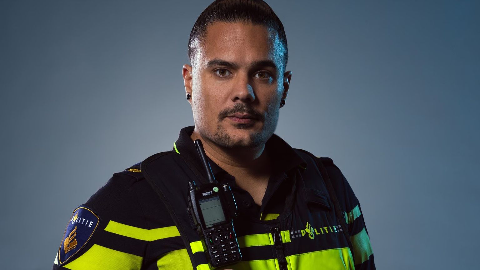 Dit is je salaris tijdens de politie-opleiding en zoveel gá je verdienen