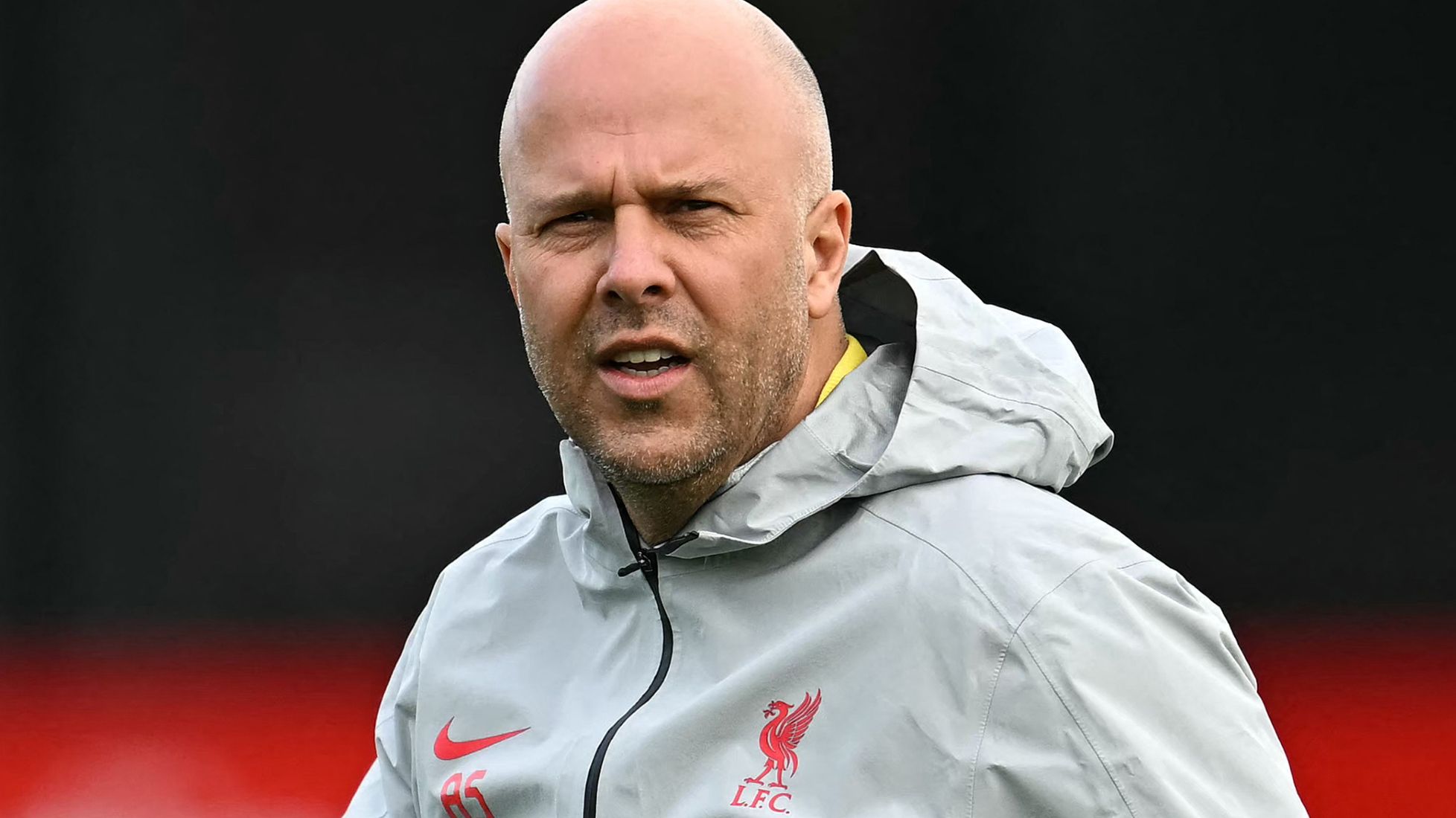 Zo word je voetbaltrainer en dit salaris krijg je, van amateur tot Slot